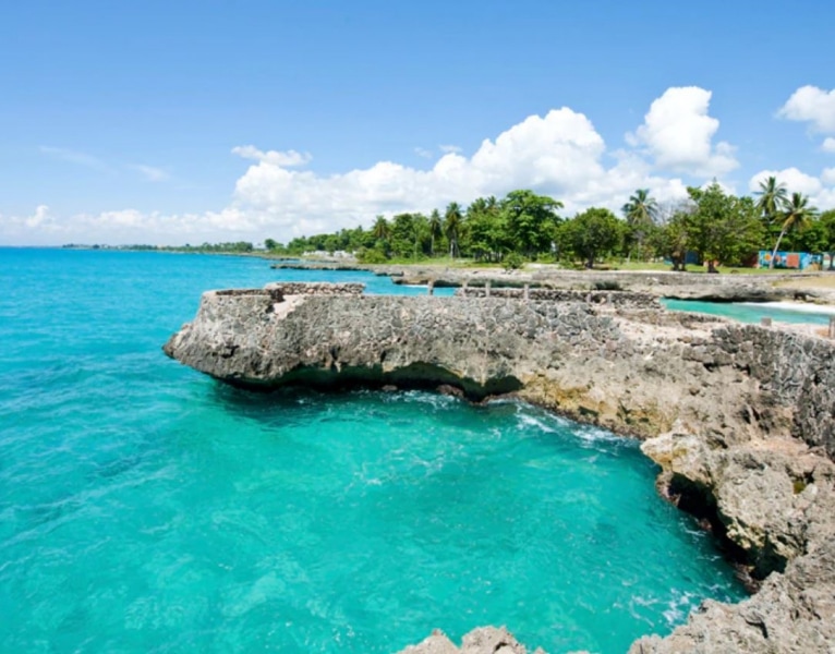 La Caleta Underwater National Park, Santo Domingo | Explorow.com